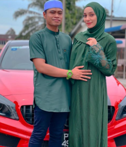 Cantiknya Teha bertudung, terus nampak macam muka orang Arab ...